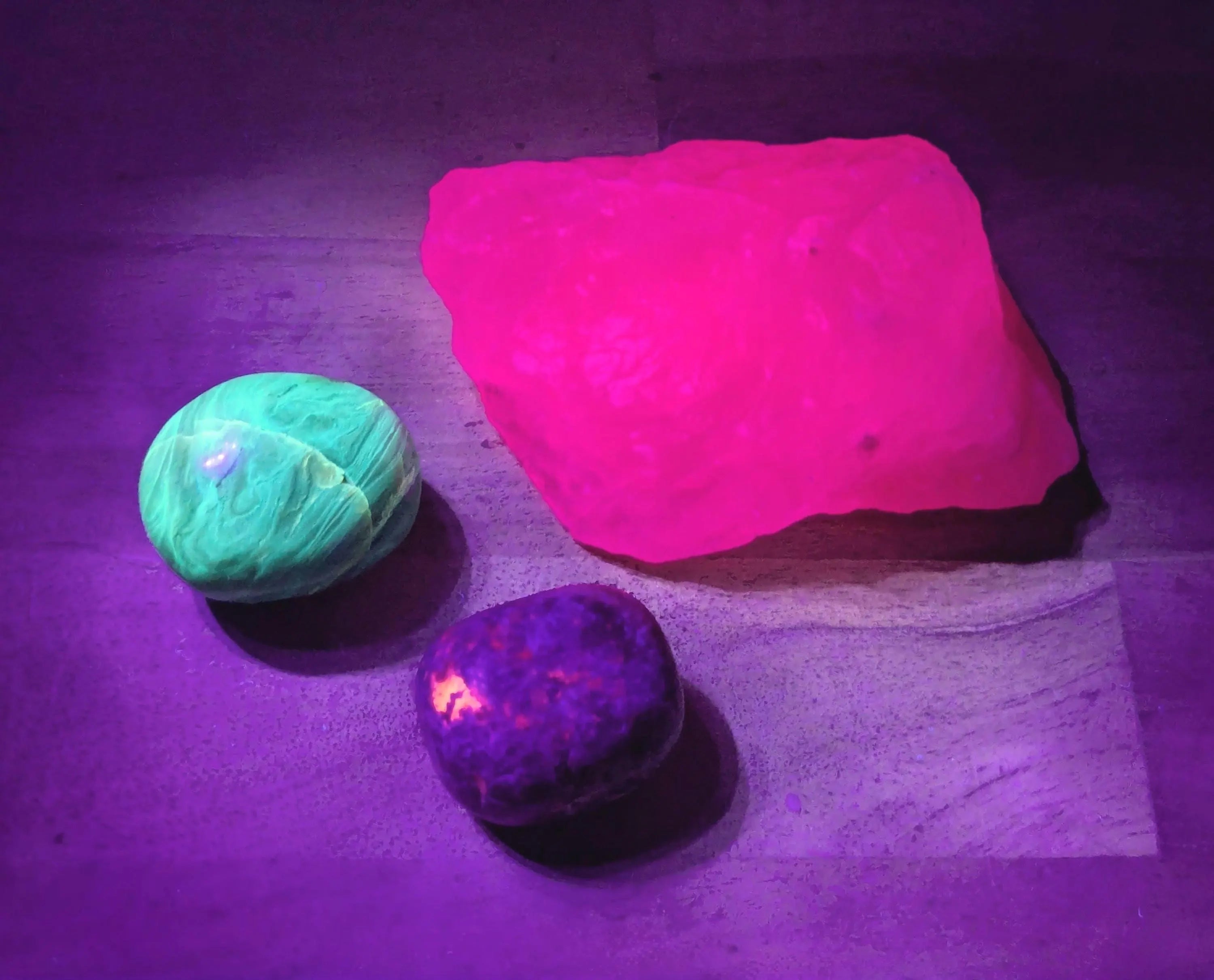 UV Black Light Reactive Crystal Kit – The Gentle Jasper
